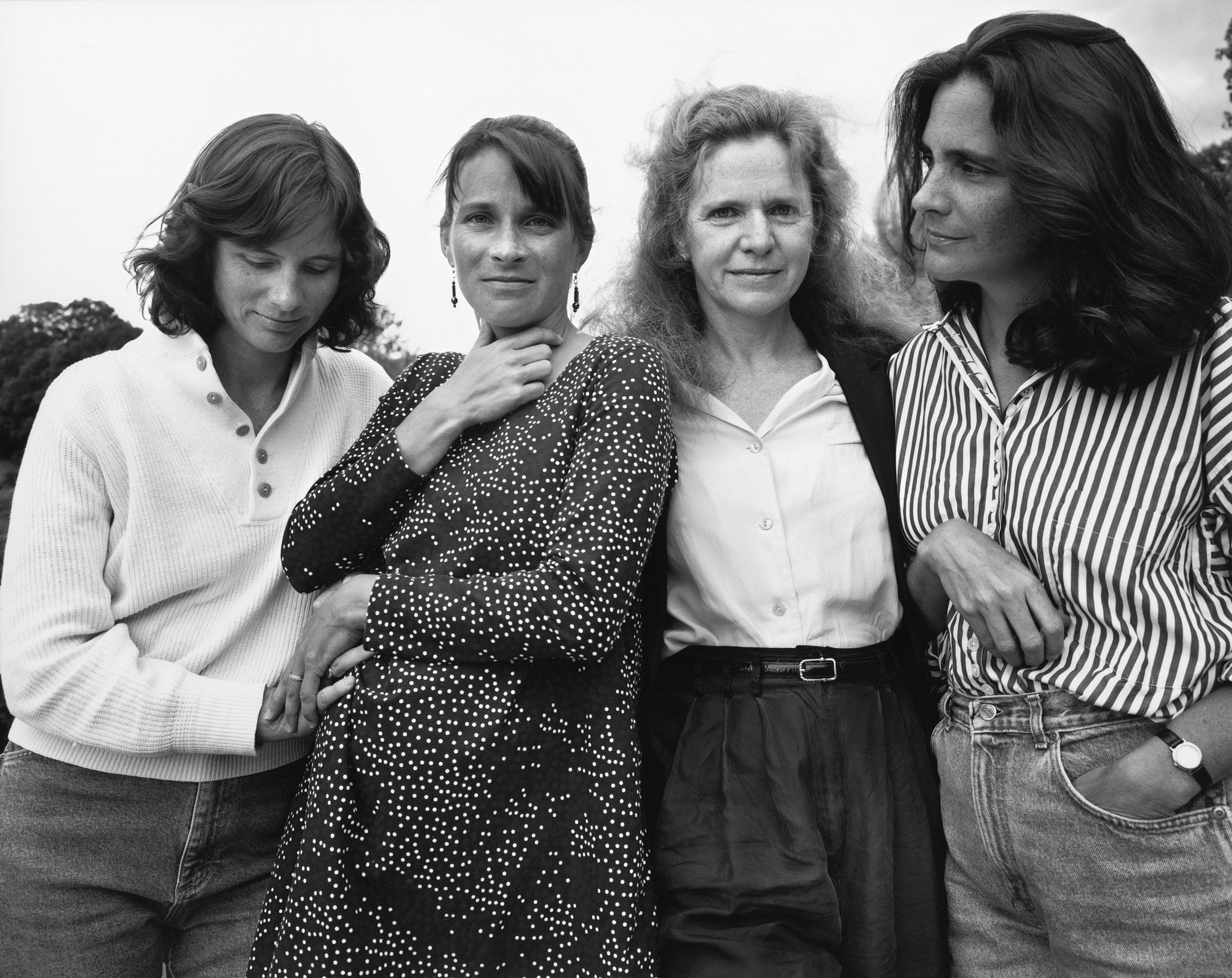 40 retratos durante 40 años de la vida de cuatro hermanas