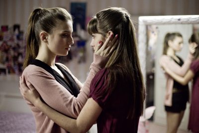 17 Cosas que has vivido si tienes una hermana mayor