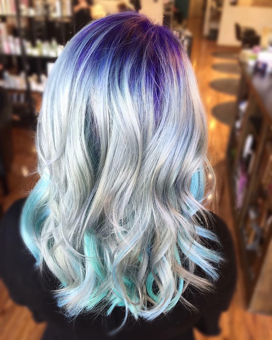 20 Raíces de cabello arcoíris que te harán teñir las tuyas