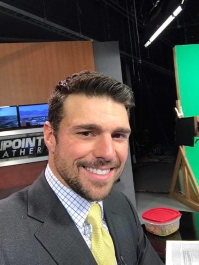 22 conductores de noticieros que son increíblemente guapos