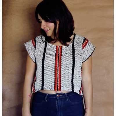 Lanzan línea de ropa diseñada con jergas para alimpiar