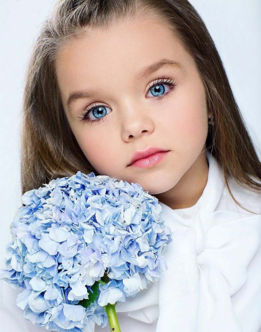 Niña rusa es nombrada la nueva niña más linda del mundo