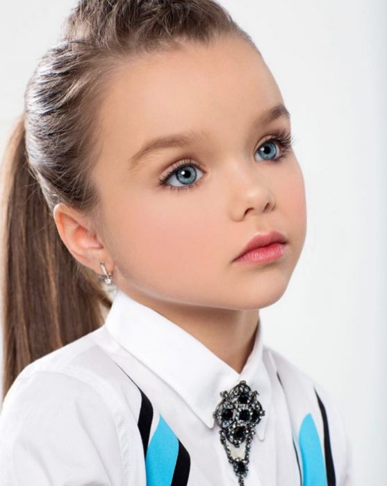 Niña rusa es nombrada la nueva niña más linda del mundo
