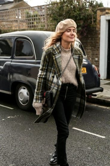 20 Outfits con boina para lucir coqueta, bohemia y chic