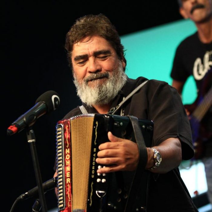 Fallece Celso Piña de un infarto al corazón a sus 66 años