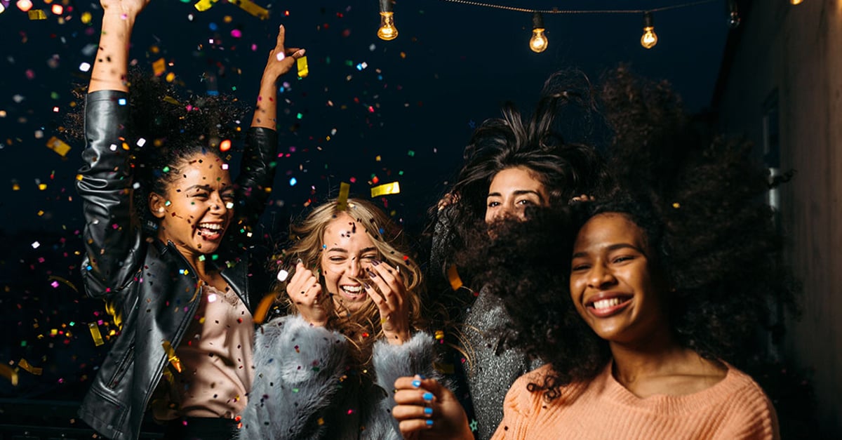 Empresa te paga por salir de fiesta y bailar toda la noche