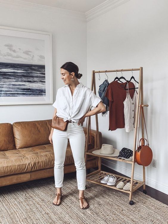 15 Outfits para ser la maestra más chic de clases en línea