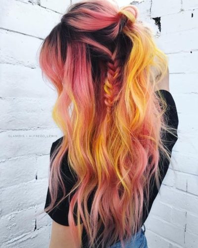 Te damos 17 ideas para llevar un rojo fuego en tu cabello