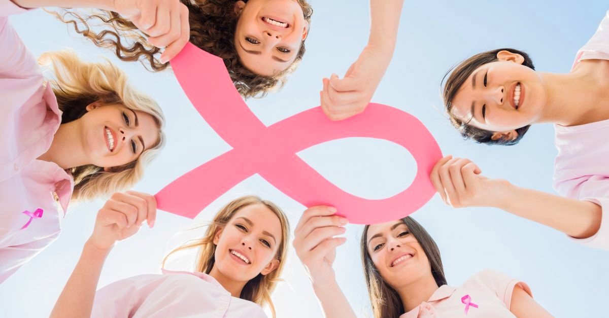 Octubre rosa para prevención del cáncer de mama en mujeres