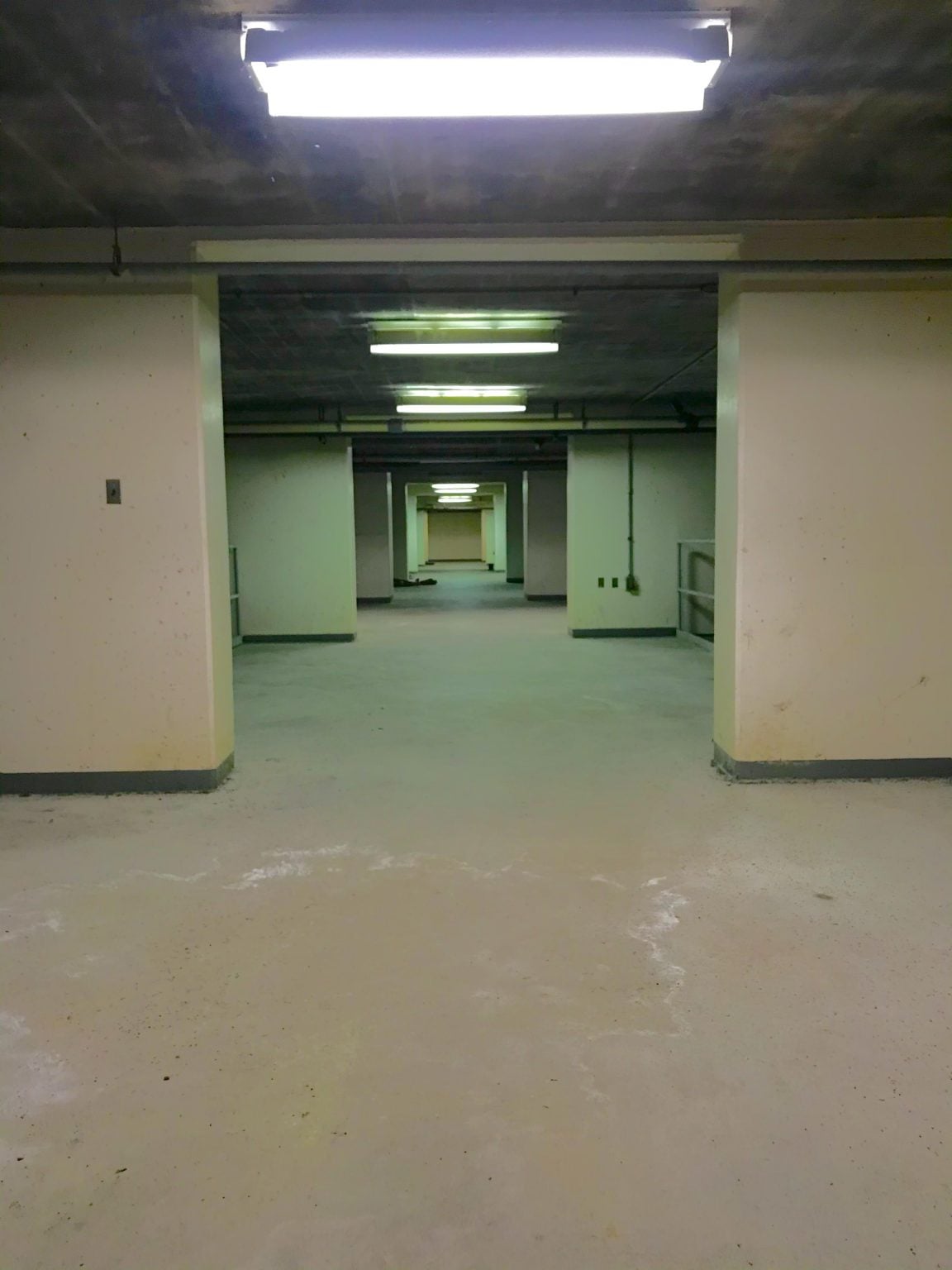 15 Examples Of Liminal Spaces That Will Give You The Chills - Bullfrag