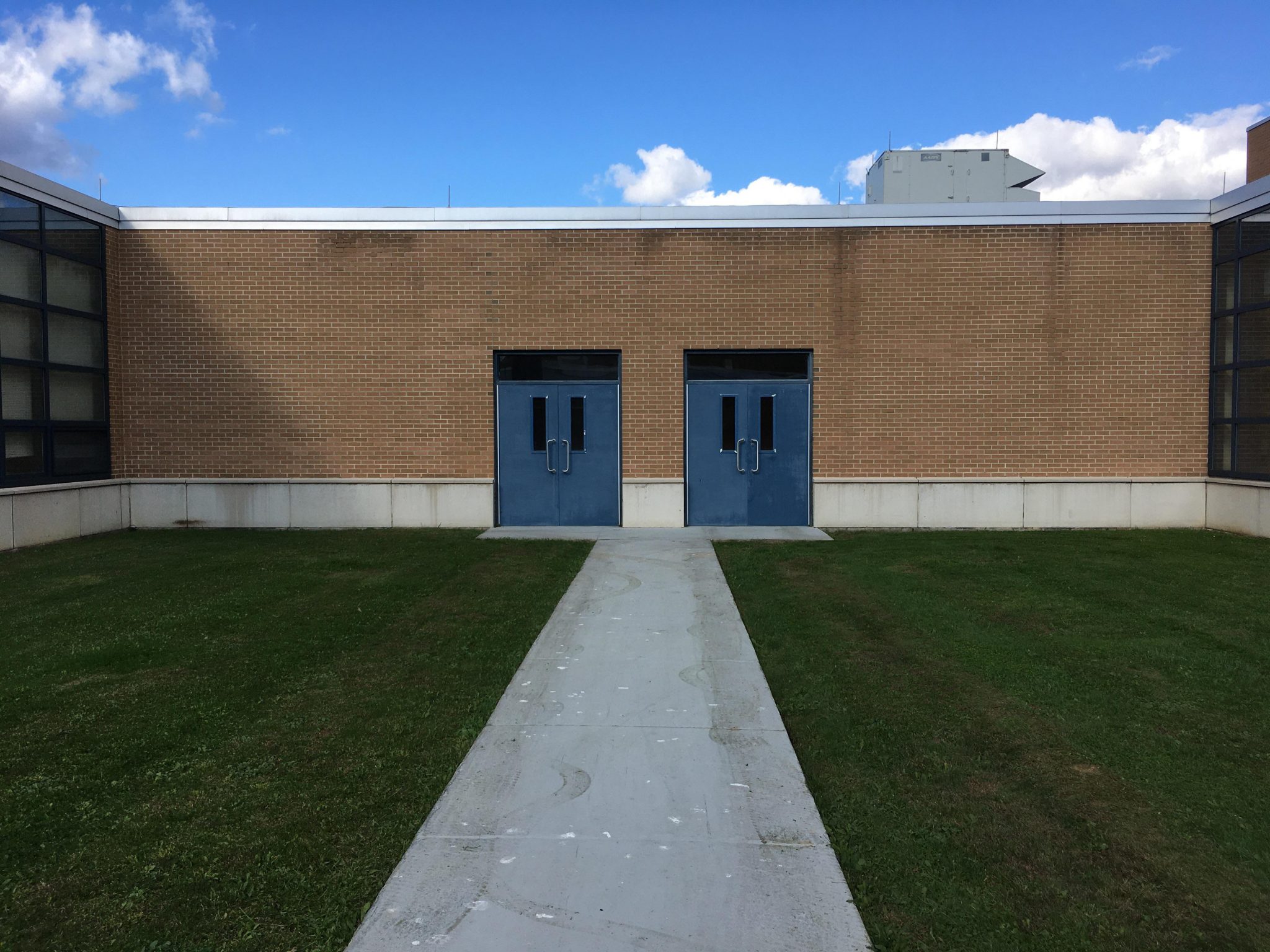 15 Ejemplos de espacios liminales que te darán escalofríos