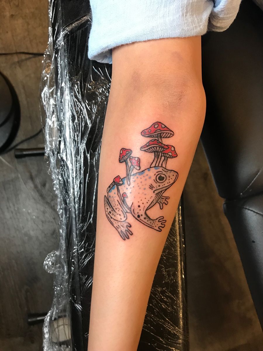 Ideas de tatuajes de honguitos originales que te enamorarán