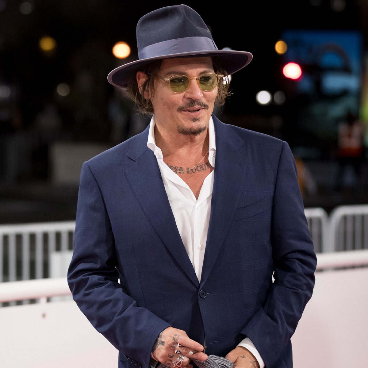 Revelan la primera imagen de Johnny Depp como el rey Luis XV en su ...