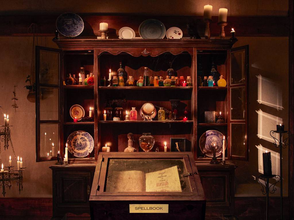 Airbnb hace réplica exacta de la cabaña de Hocus Pocus