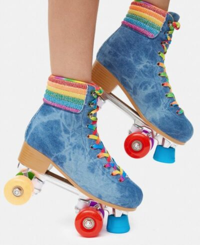Pares de patines para darte una vueltita aesthetic