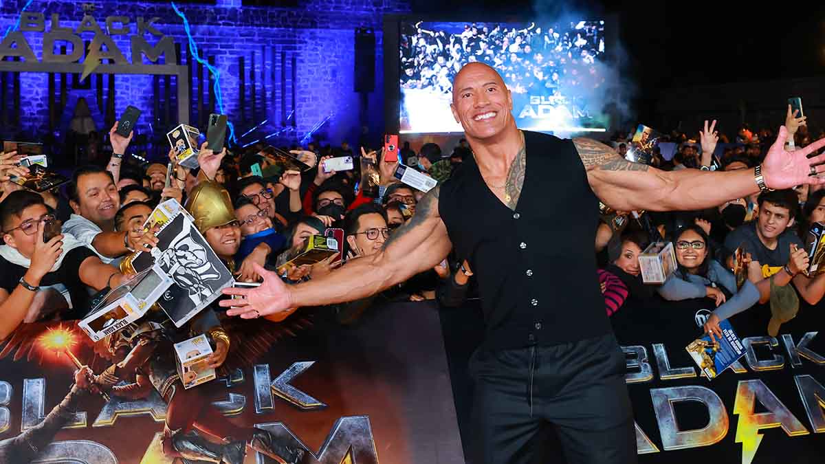 Dwayne Johnson no se acordó de Belinda y eso que la cargó en ‘Baywatch ...