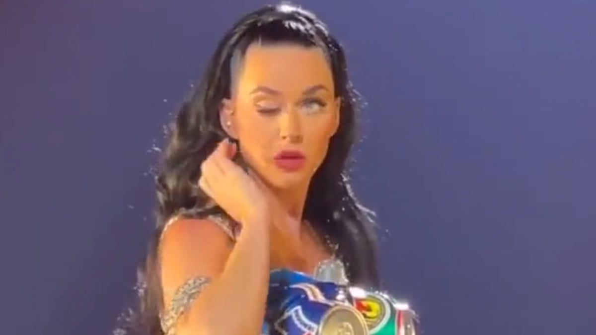 A Katy Perry se le cierra un ojo involuntariamente y preocupa a sus ...