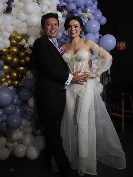 Violeta Isfel marries Raúl Bernal and that was the romantic wedding ...
