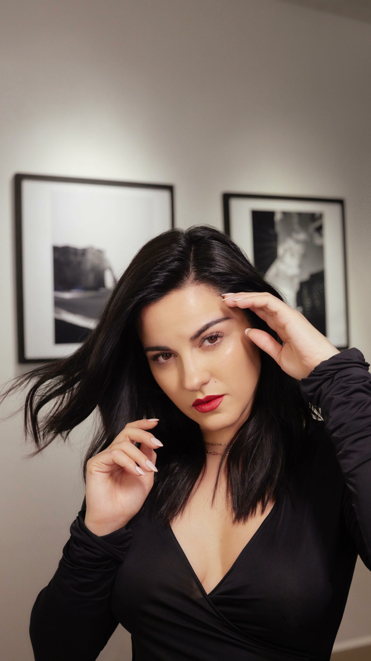 Maite Perroni luce su pancita de embarazo y se ve preciosa