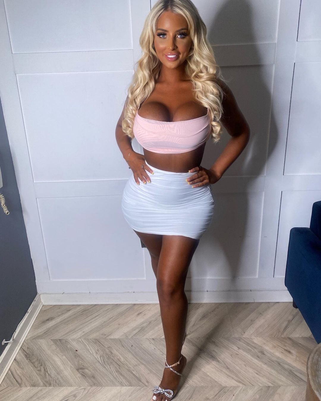 Influencer spent 2 million in his transition from man to woman - World Stock Market