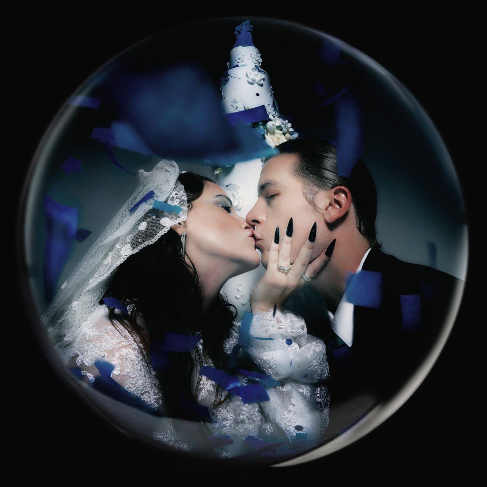 Barbara Palvin y Dylan Sprouse hacen oficial su compromiso