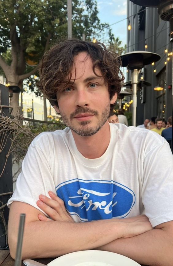 15 Fotos y películas de Logan Lerman a través de los años